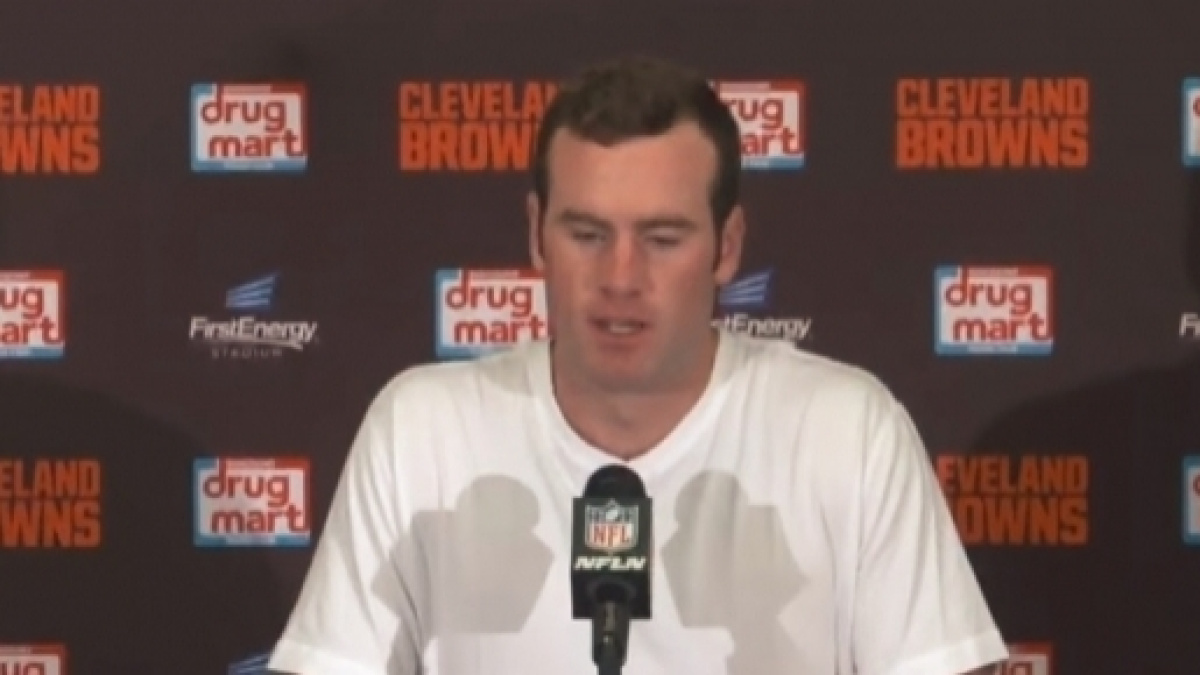 Kevin Hogan named Cleveland Browns quarterback