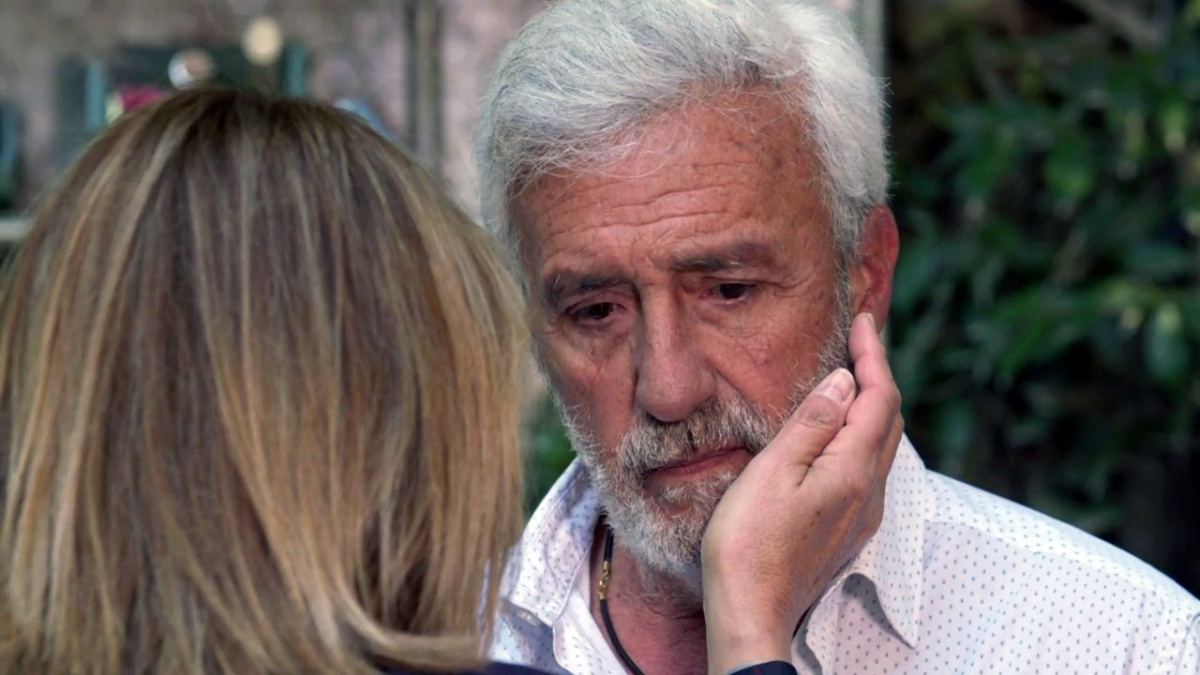 Upas, anticipazioni fino al 24 giugno: Raffaele viene visto mentre ...
