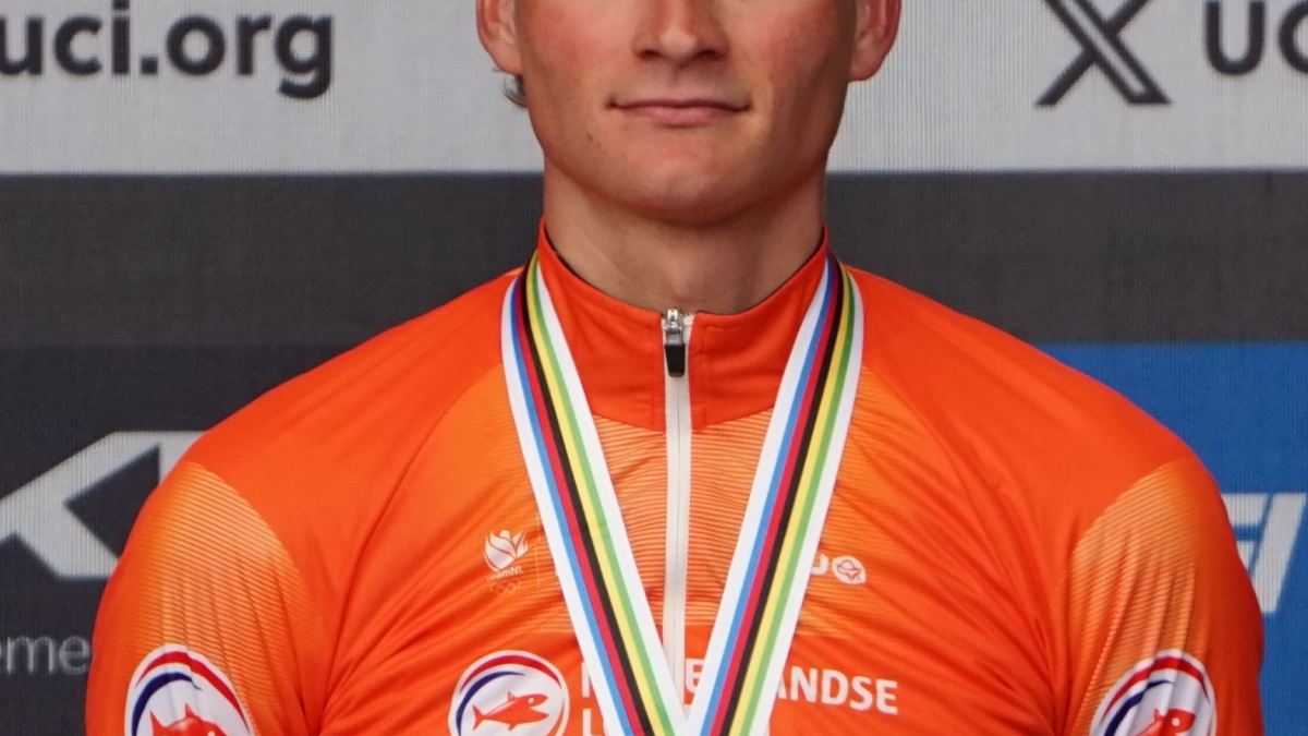 Ciclocross: Van der Poel cerca un altro successo a Maasmechelen