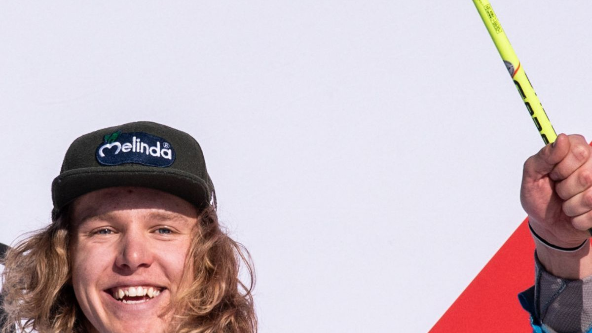 Skicross, Deromedis agli ottavi a Veysonnaz con ritardo