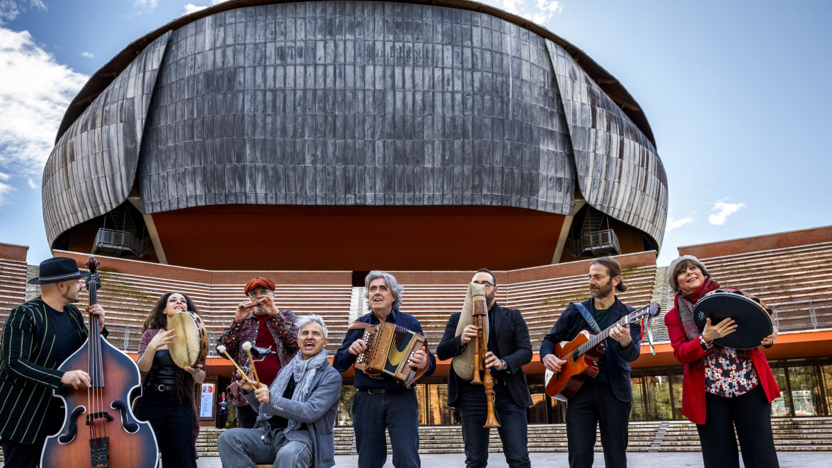 Sparagna e Rondoni: musica e poesia italiana in concerto a Zurigo