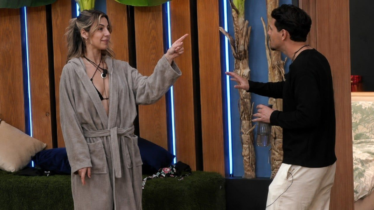 GFVip, Lucia sbotta con Renato: 'Tiro fuori tutto quello che dici sotto ...