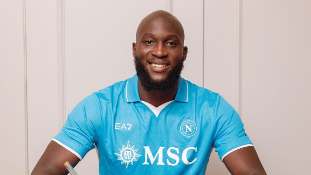 Lukaku chiarisce: 'Nessuna cessione dal Napoli, i media esagerano'