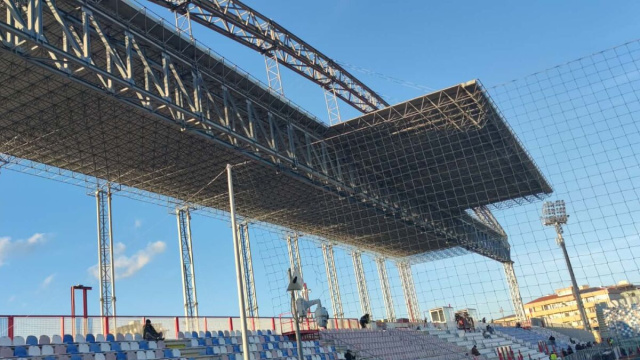 Crotone, arriva la penalizzazione: il TFN infligge un -6 in classifica