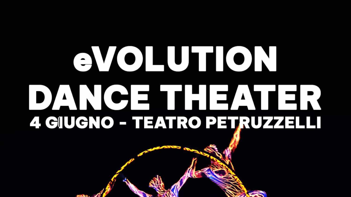 'Cosmos' di eVolution Dance Theater: viaggio immersivo al Petruzzelli ...