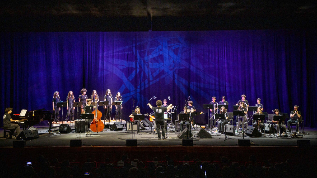 La Jazz Campus Orchestra celebra l'80° della Repubblica ai Giardini del ...