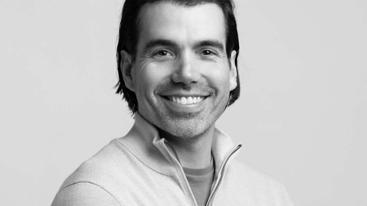 Justin Ernest e Sabertooth VC: 400 milioni in startup AI con SPV