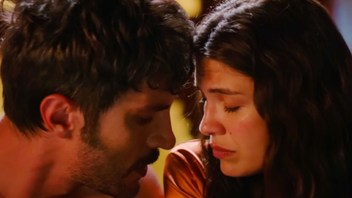 L'Erede, spoiler 19 giugno: Serhat e Yildiz vicini, lei fa credere che ...