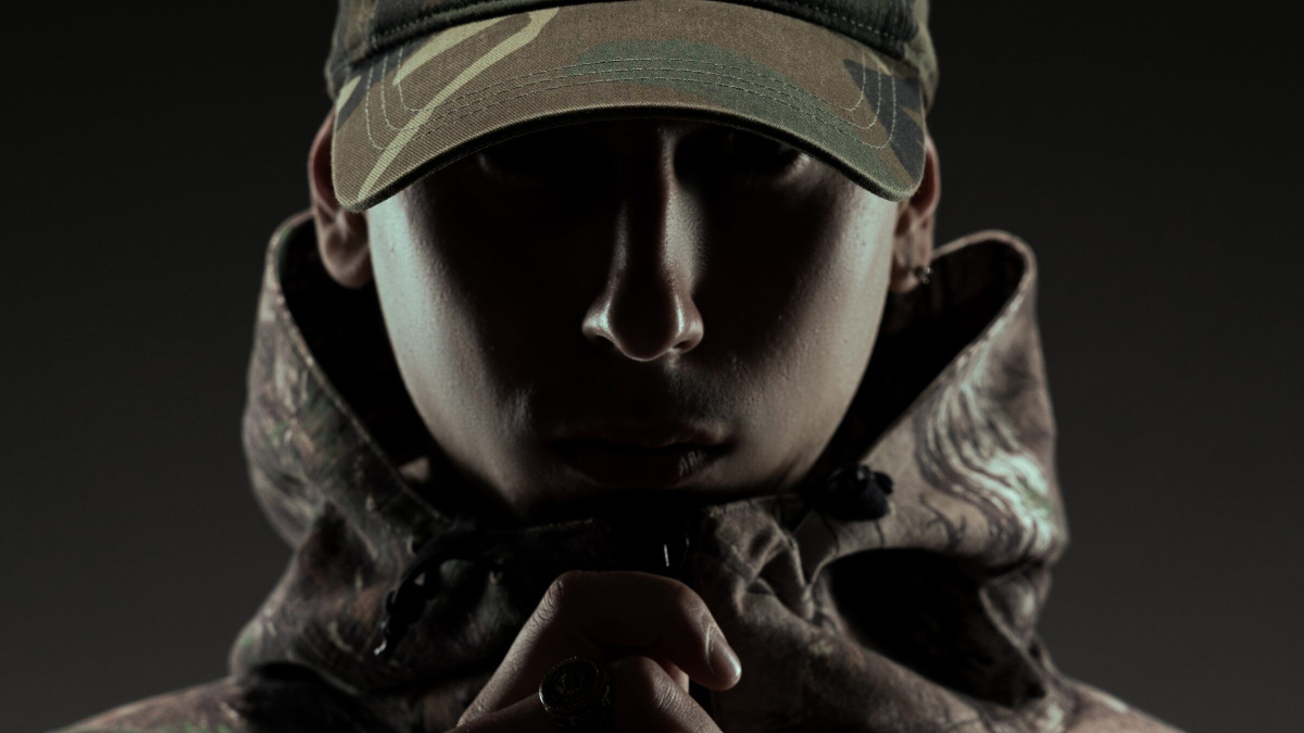 El Ninho lancia 'Riot': il suo primo EP rap disponibile online