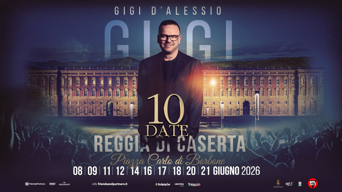 Gigi D'Alessio, 10mila spettatori per il debutto del tour alla Reggia ...